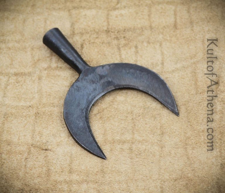 Crescent Arrowhead - Blackened