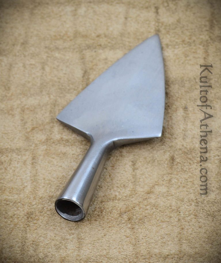 Triangular Arrowhead - Polished