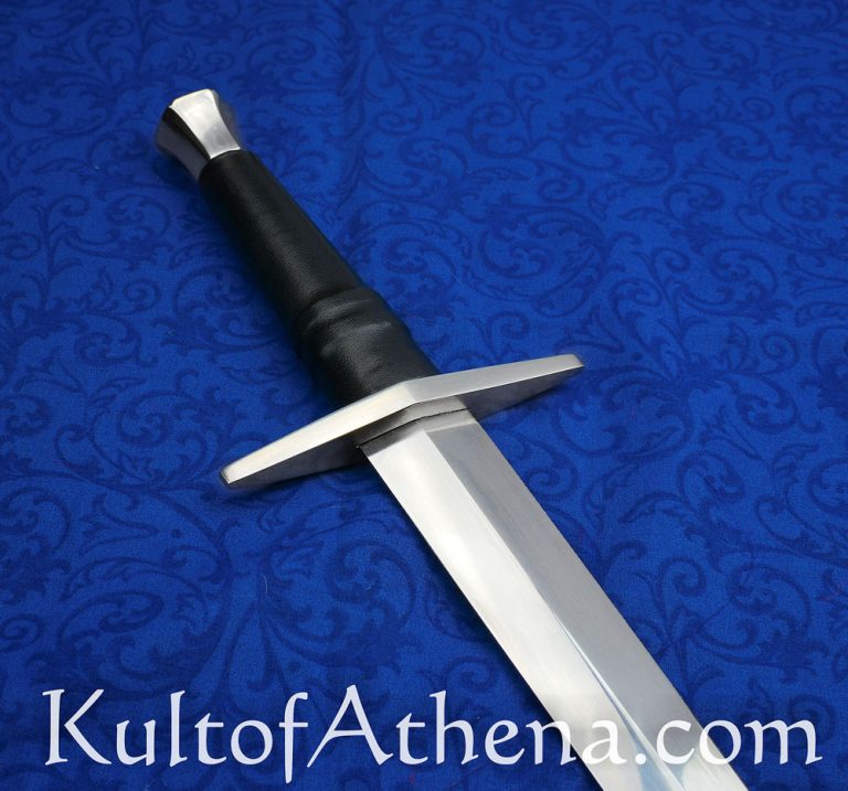 Cold Steel Hand and a Half Dagger