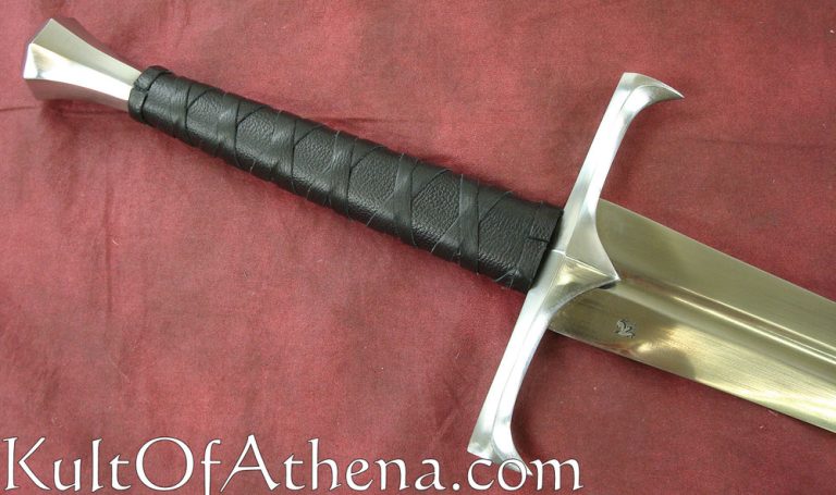 Darksword Viscount Sword with Black Scabbard and Integrated Sword Belt
