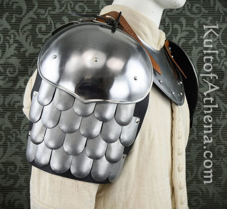 Pauldrons with Scale Armor - 18 / 20 Gauge