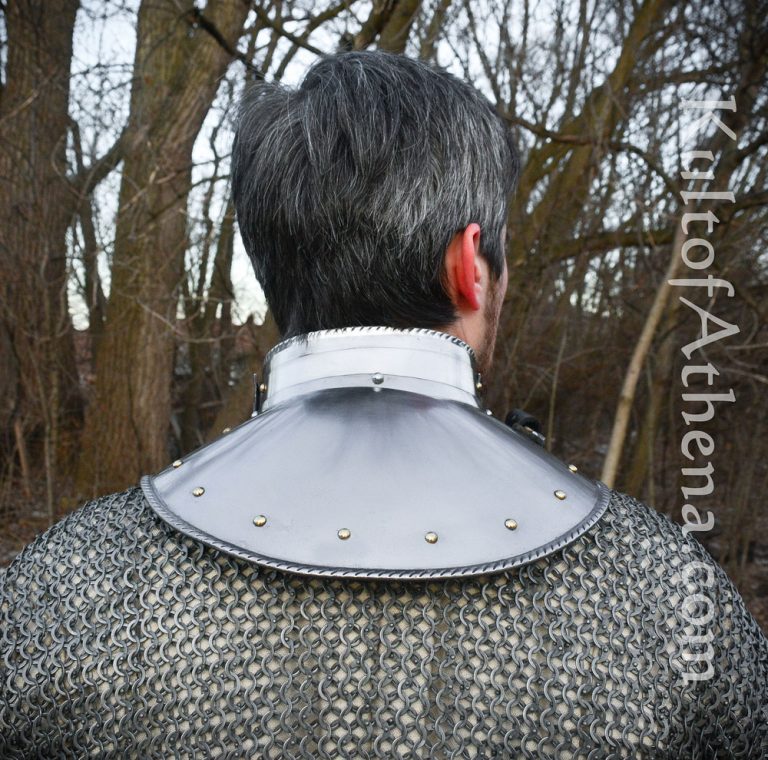 Steel Gorget with Articulated Collar