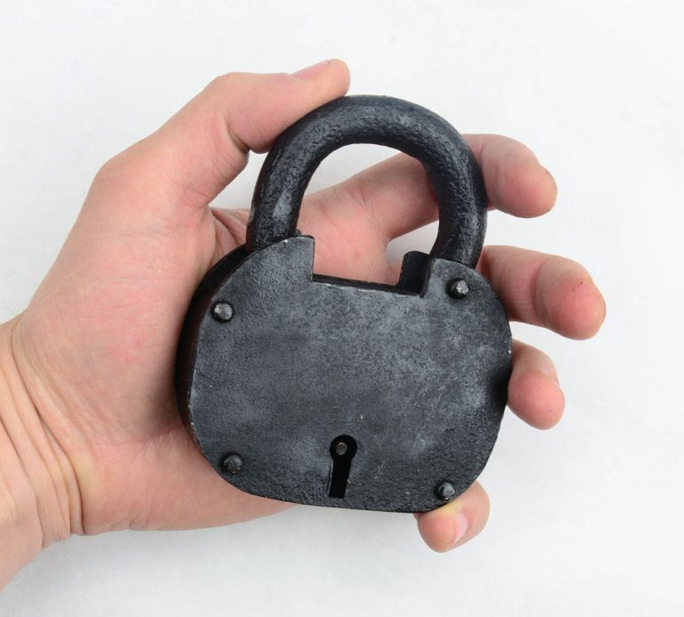 Iron Medieval Padlock