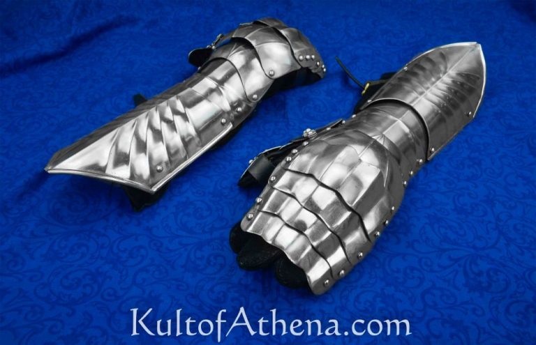 Gothic Clamshell Gauntlets - 16 Gauge Steel - Lord of Battles - Kult of ...