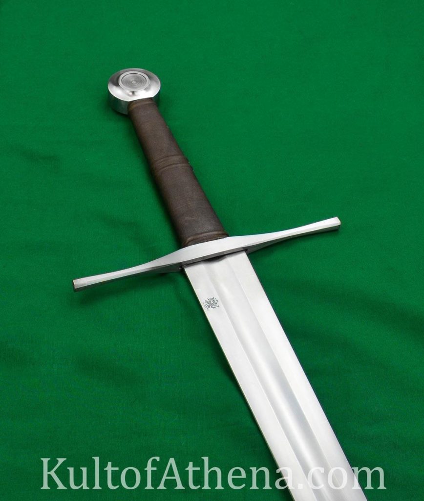 Red Dragon Armoury - Combat Hand-and-a-Half Sword - Kult of Athena