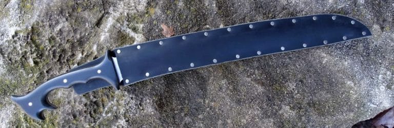 Scorpion - Tactical Ginunting with Sheath - Kult of Athena