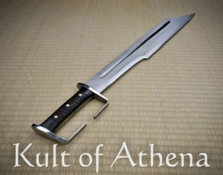 Bushcraft Tracker Sword - Ex Gurkha Khukuri House - Kult of Athena